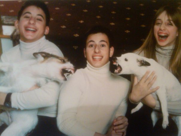 30 most awkward, funny, and bizarre sibling photos