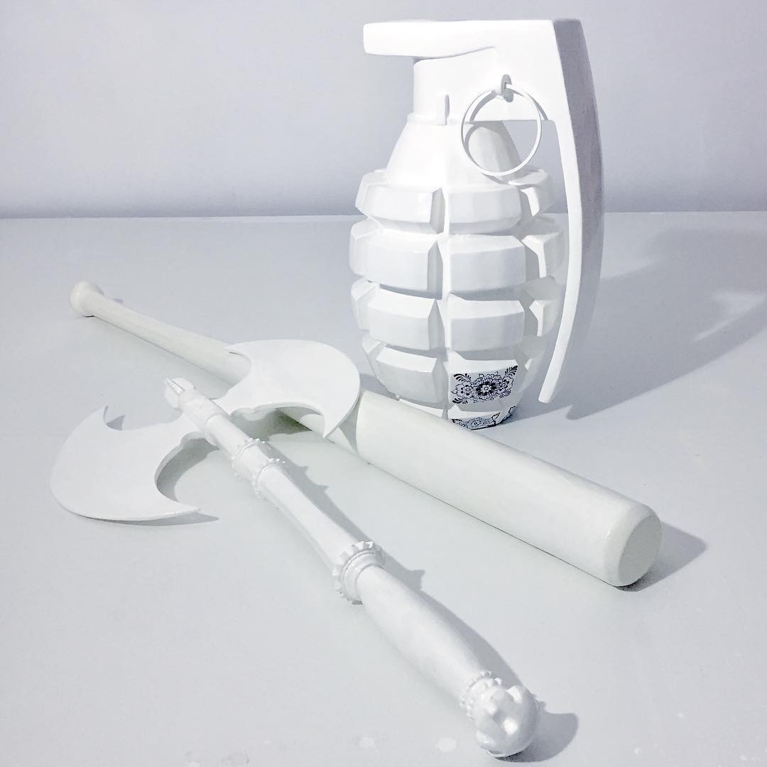 Artist creates weaponry out of "porcelain" to show what it means to be ...