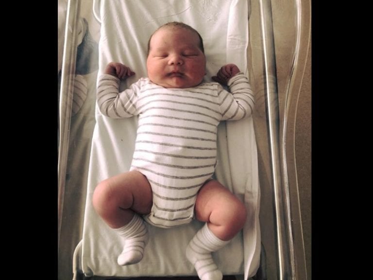 Mom Gives Birth To Over 12 Pound Baby With No Pain Medication