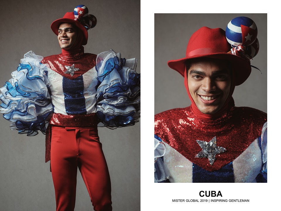 35+ Photos of men dressed in their national costume for a male beauty ...