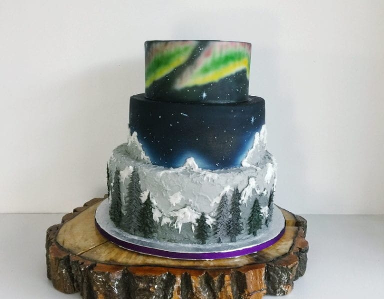 40 beautifully realistic cakes by a Canadian baker
