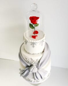 40 beautifully realistic cakes by a Canadian baker