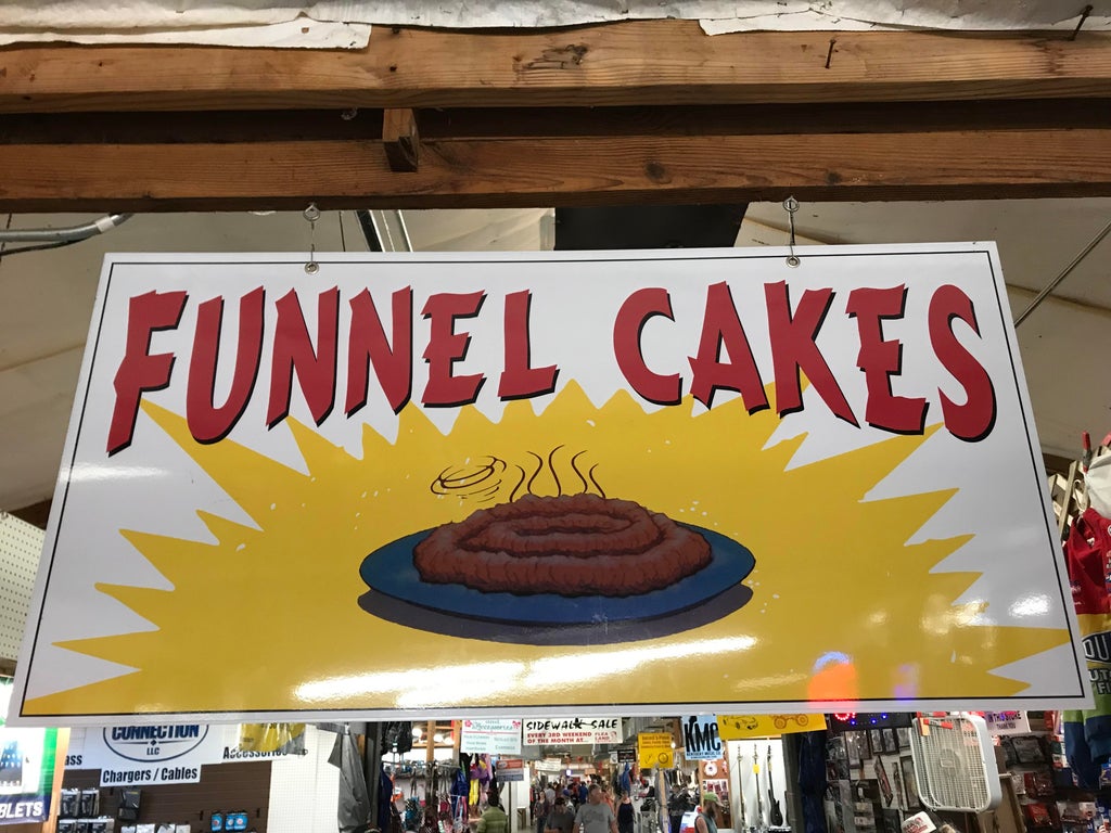 42 Funny Business Signs Bringing Laughter To All Who Read Them