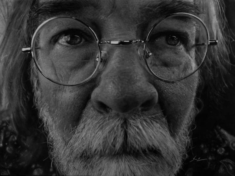 Man trained himself to draw photos realistically for 3 years, here is ...