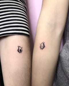 50 matching tattoos that make perfect sense once linked together