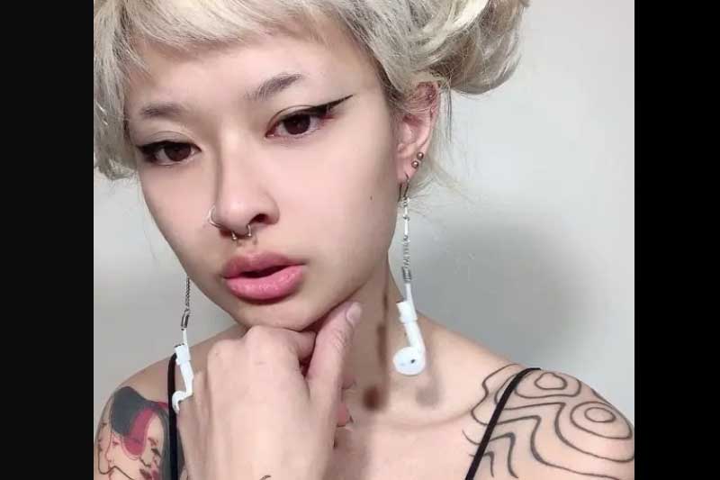 Woman creates DIY AirPod earrings