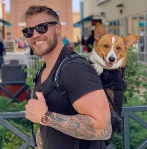 50 hot guys share pics with their dogs & they’re sure to make anyone drool