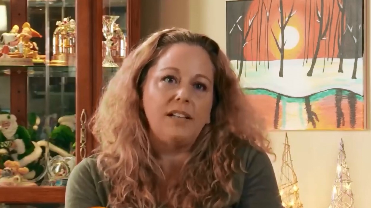 Sister Who Wears Pajamas Everywhere Gets Glamorous Makeover