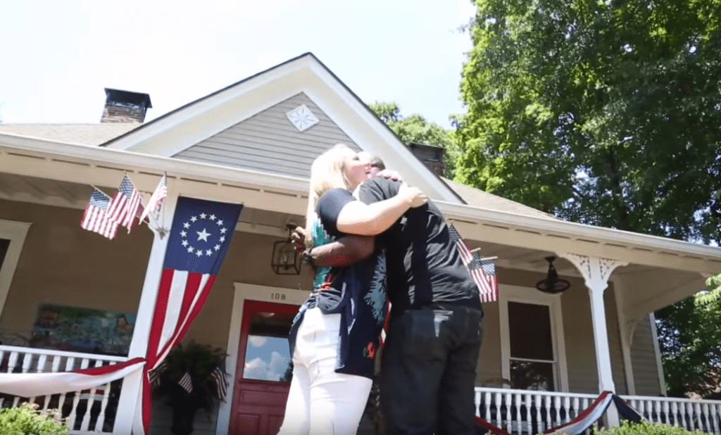 Postman retires after 35 years – then finds hundreds of decorated ...