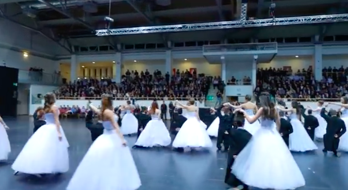 Prom students enter dance floor in single-file-line – then steal the ...
