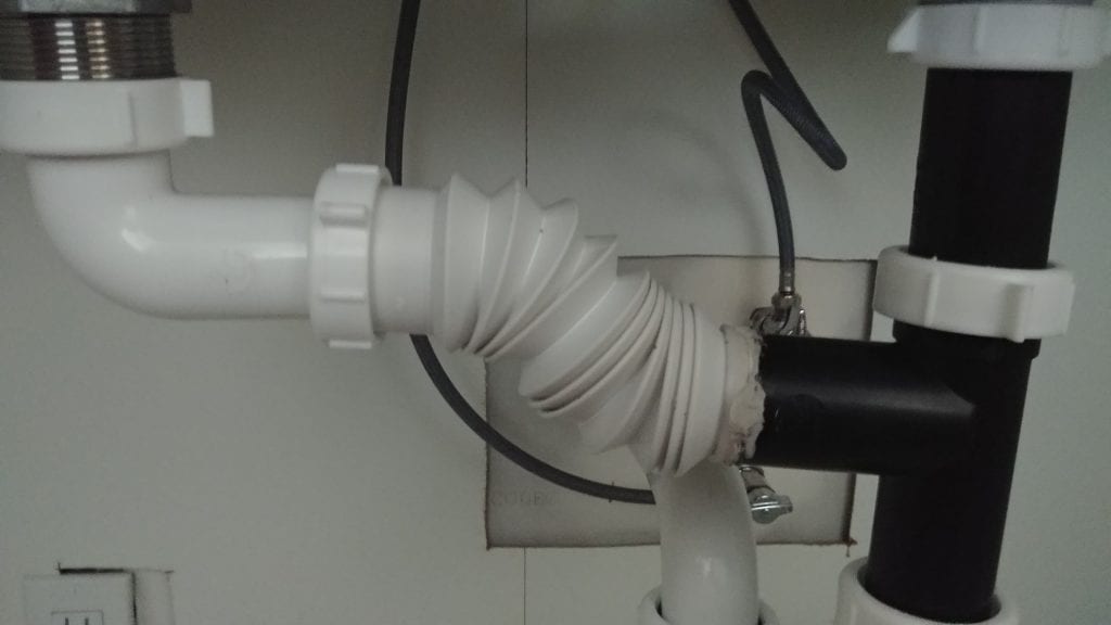 Plumber started only 2 years ago – shares the worst things he’s seen in ...