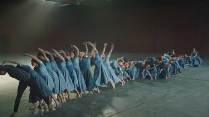 Male dancer performs solo routine – then 30+ female dancers rush in for ...