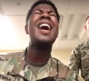 American soldier sings ‘Amazing Grace’ with comrades and the beauty of ...