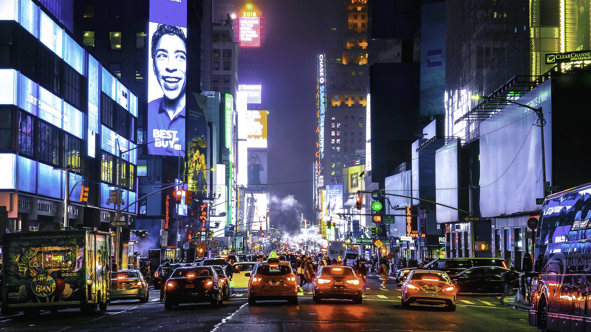 60 Things every person from a small town notices when they move to the ...