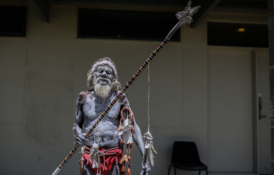 Aboriginal grandfather so proud of granddaughter – travels 2,000 miles ...