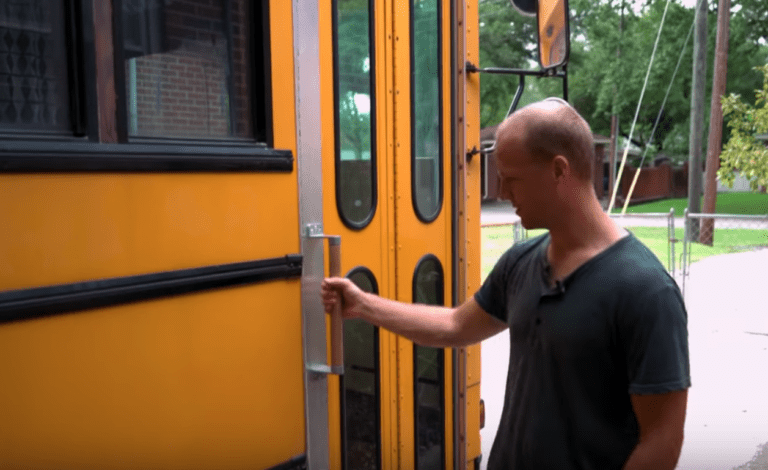 Family of 4 breaks convention – converts bus into dream home and it is ...