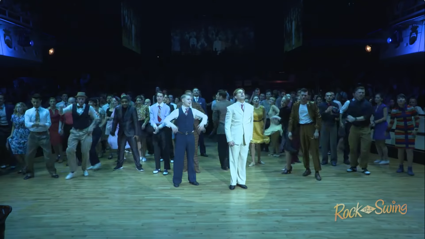2 Guys set off epic ‘killer boogie’ swing dance with hundreds of dancers