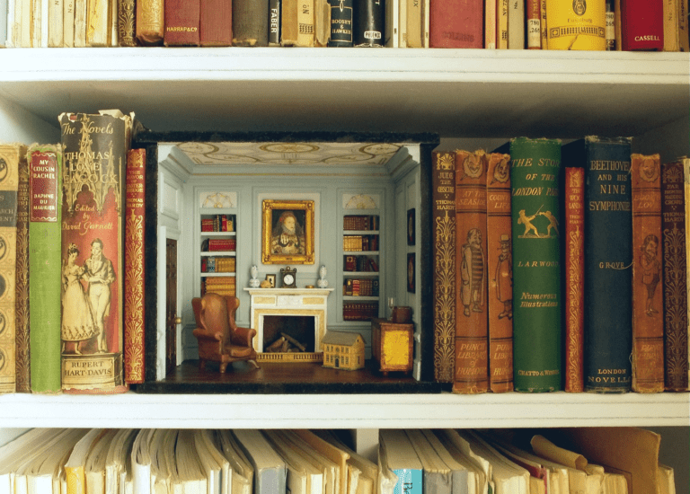 55 Bookshelf inserts for anyone who loves to read