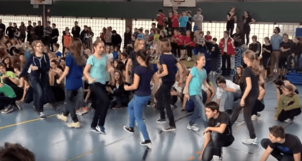 150 students take over gymnasium with incredibly impressive fast-paced ...