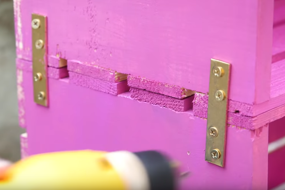 Mom’s 15 Hacks Make Bedtime With Kids Easier