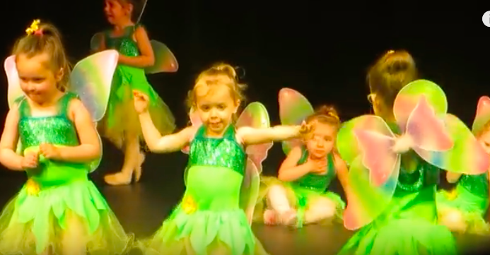 Tiny dancers turn choreography into their own in hilarious recital