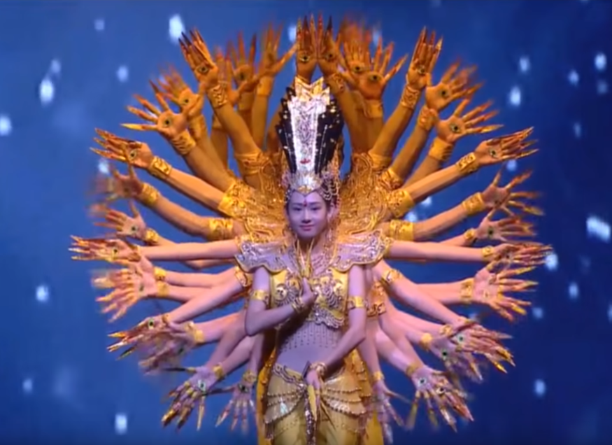 20 Dancers Perform Mesmerizing Thousand Hands Dance