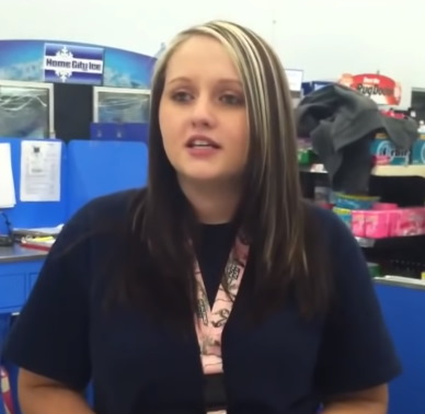 Wal-Mart Worker Sings Beautiful Version Of Dolly Parton Hit