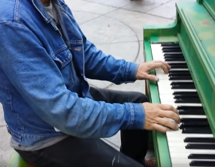 Homeless Man’s Version Of “Bohemian Rhapsody” Is Moving