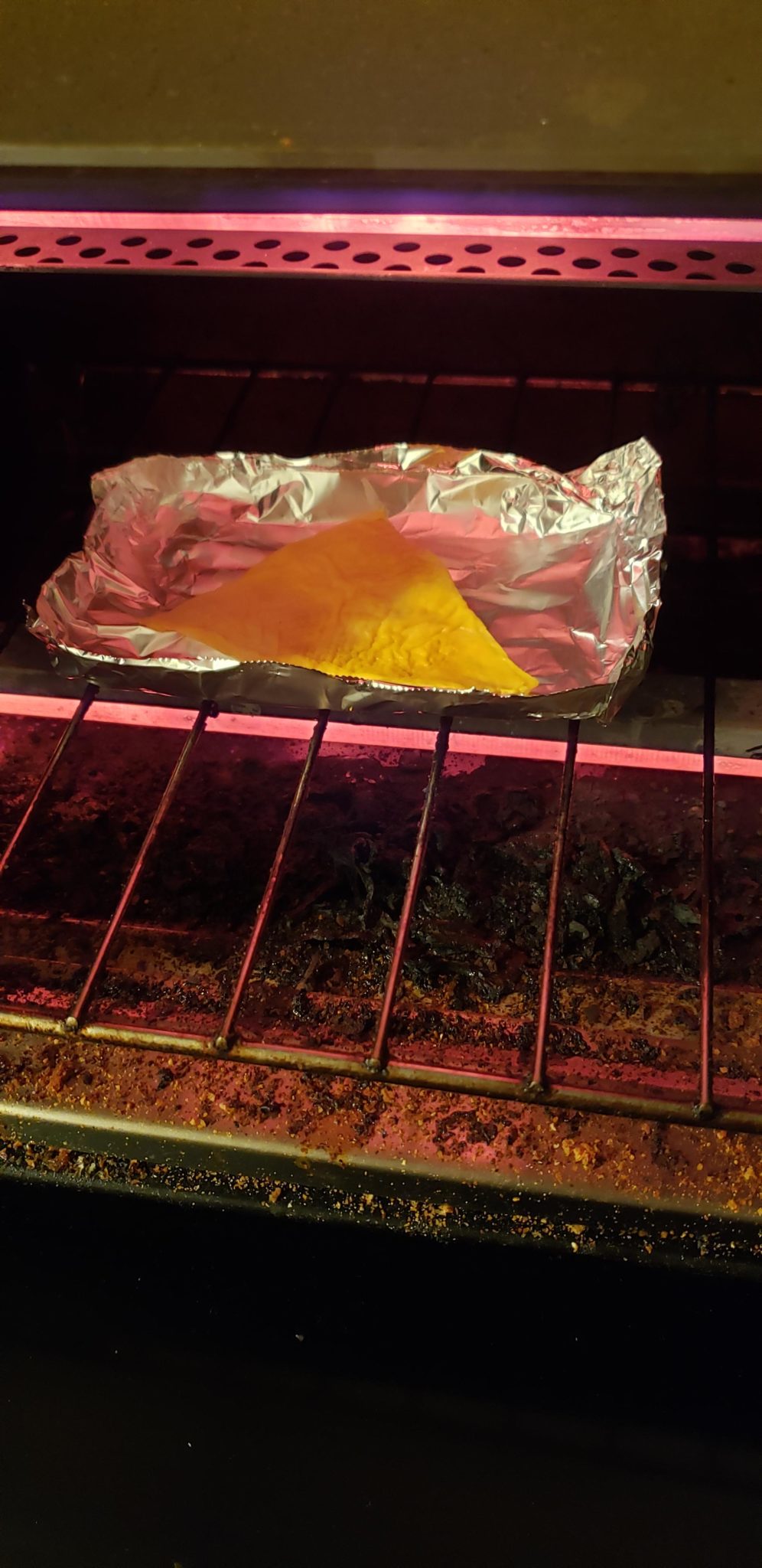 Man’s plot to eat the last Dorito behind girlfriend’s back works like a ...