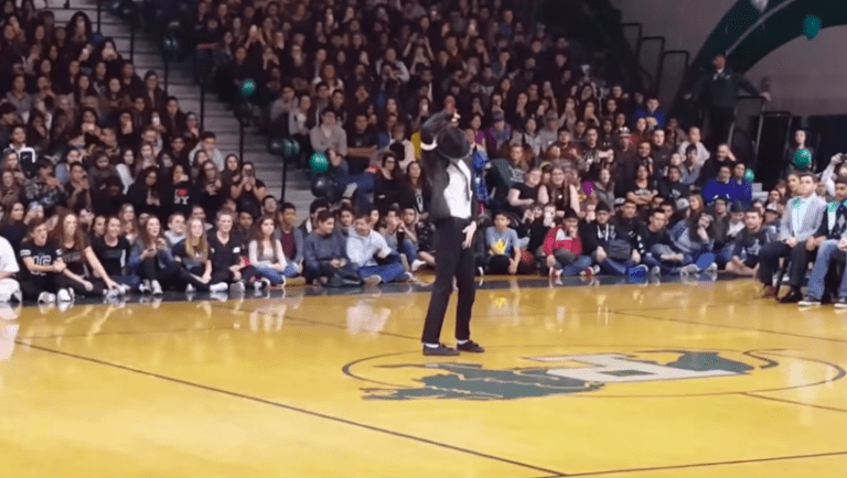 Brett Nichols Returns For Show Stopping Performance