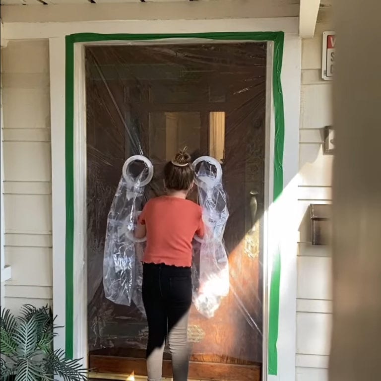 10-year-old creates ‘hug curtain’ so she can embrace grandparents ...