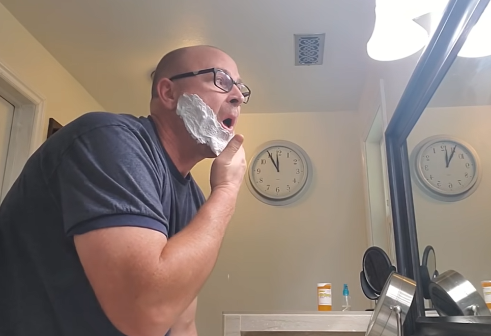 Man who grew up without a dad starts making videos for fatherless ...