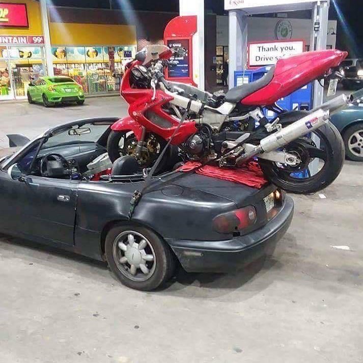 70 Random Sights That Are Hard To Explain