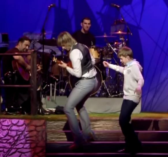 Young Boy Wins The Crowd Singing “You’ve Got A Friend In Me”