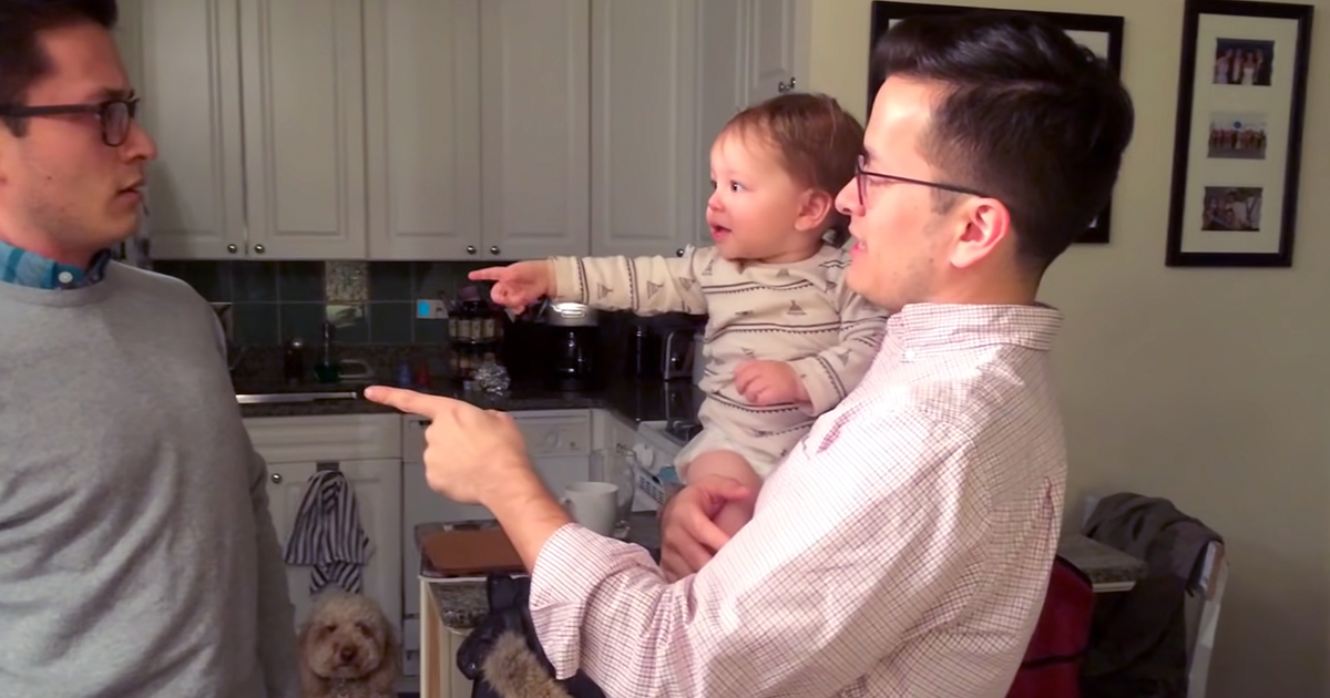 Baby hilariously confused by dad’s identical twin