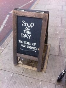 40 seriously funny pub signs that encouraged us to grab a drink
