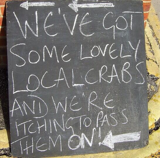 40 seriously funny pub signs that encouraged us to grab a drink
