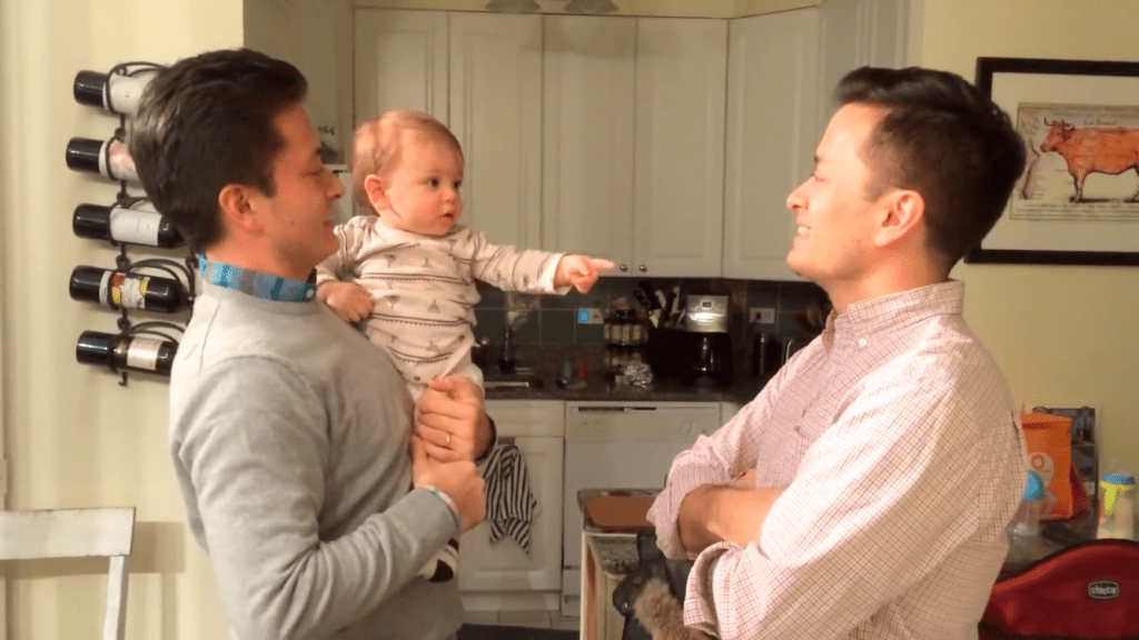Baby can’t figure out which identical twin is daddy