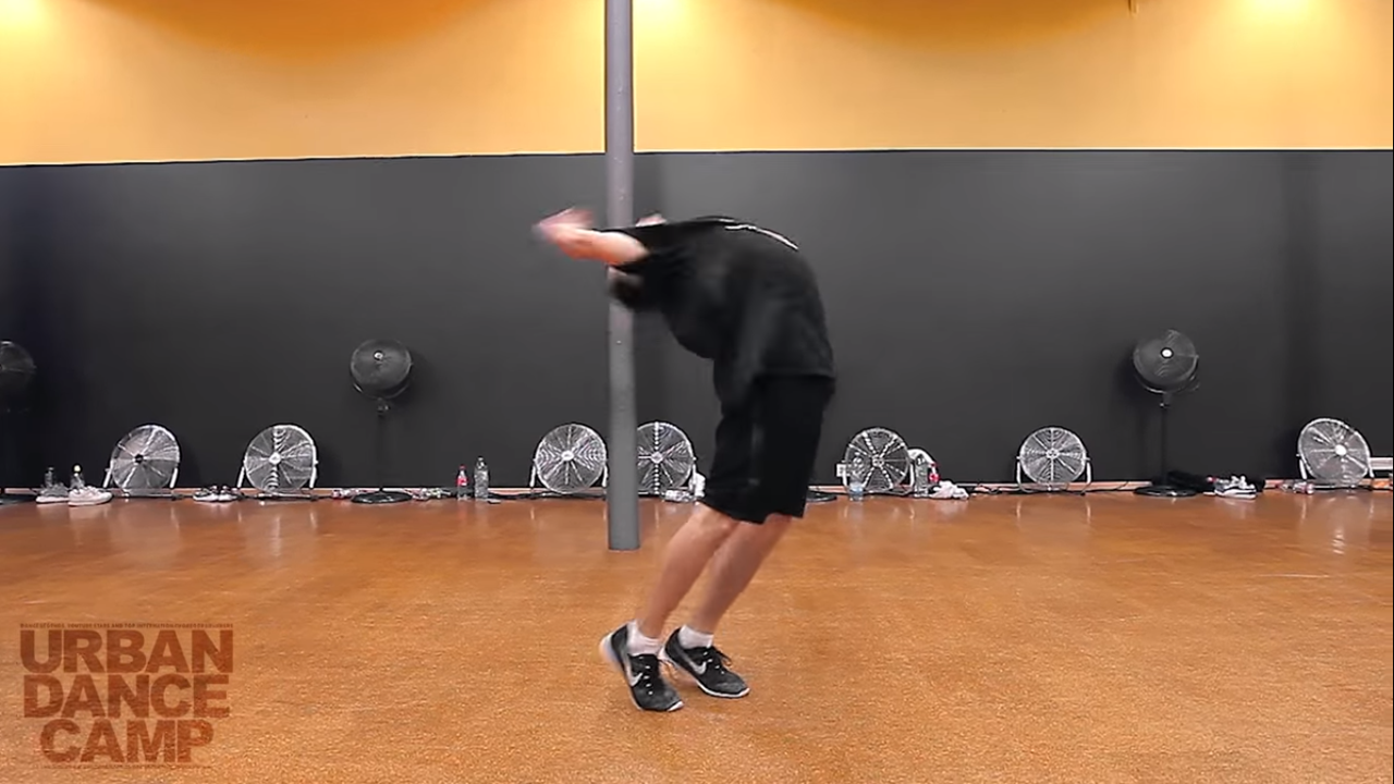 Solo dancer takes Michael Jackson’s ‘Day and Night’ to a new level