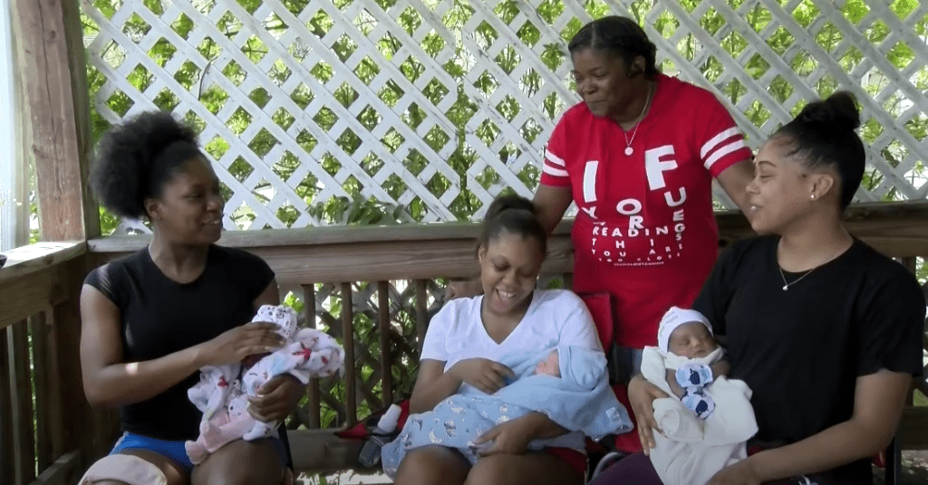 Three sisters go into labor on the same day with the same doctor ...