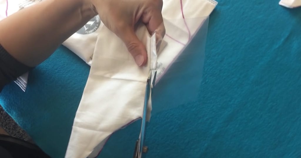 Doctor explains how to make the safest at-home face mask