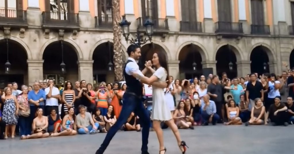 Couple wows the crowd with sensual tango routine