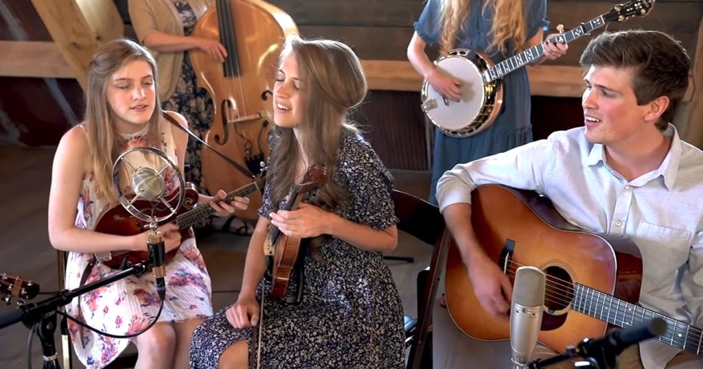 Family band goes viral with bluegrass cover of ‘Country Roads’