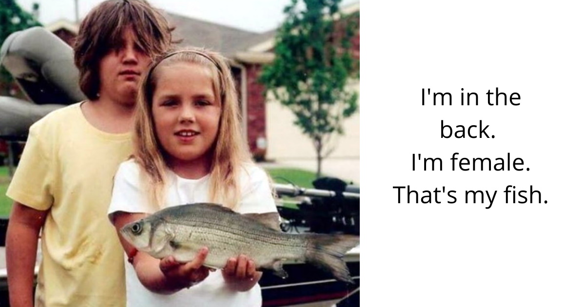 70 People Laughing At Their Own Embarrassing Kid Photos