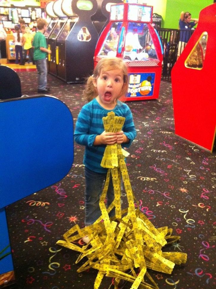 50 People Experiencing A Very Lucky Day