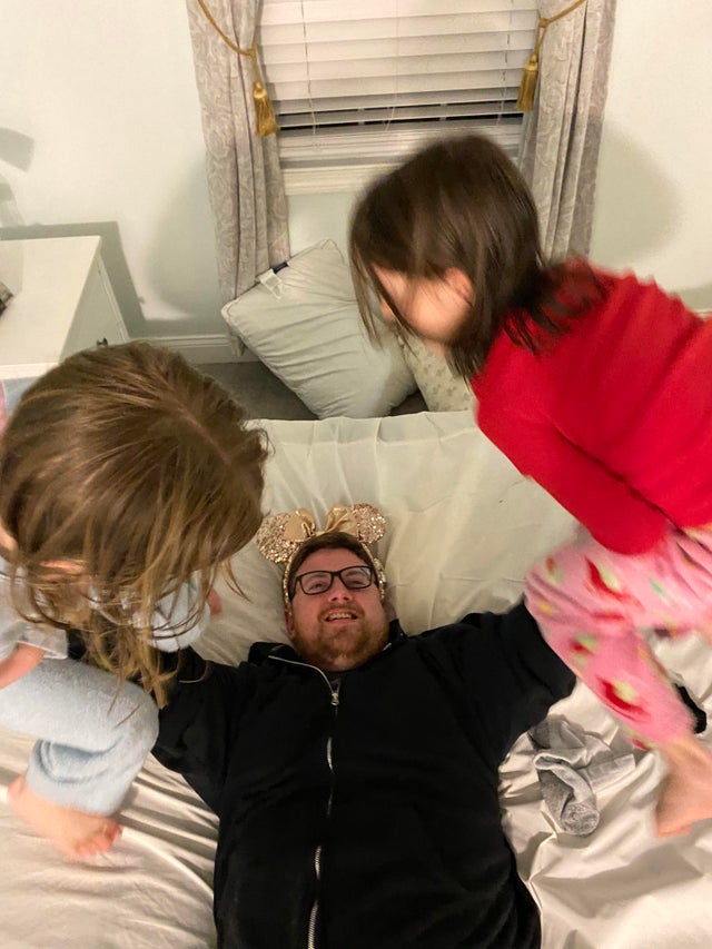 Hilarious photos that show exactly what it’s like to be a parent shut ...