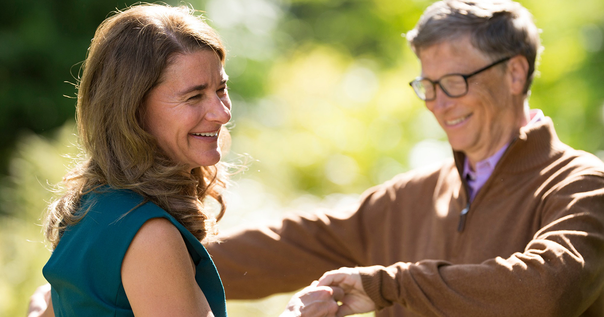 After 26 years of marriage, Bill Gates still washes dishes with his ...