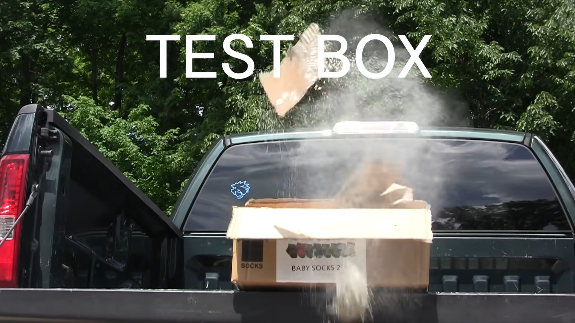 Thief steals package from front door in broad daylight with revenge ...