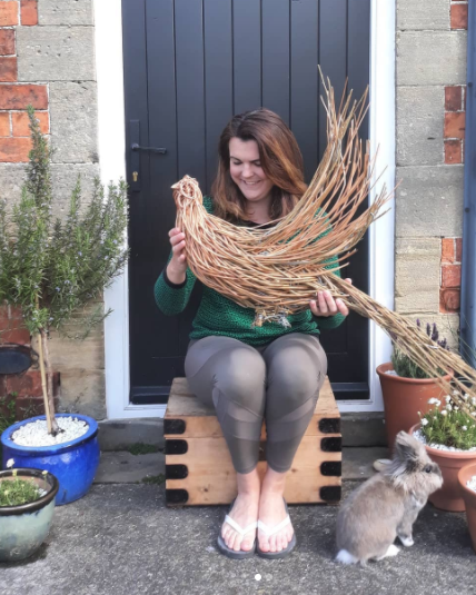 Artist collects willow reeds then turns them into incredibly detailed ...