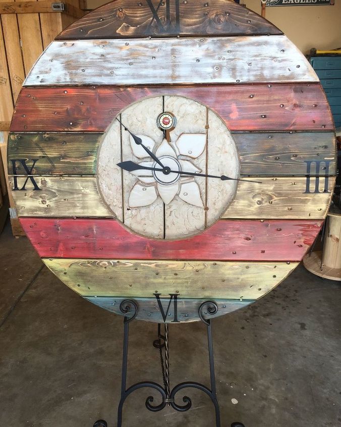 30 clever ways to make your own personalized clock to match your home